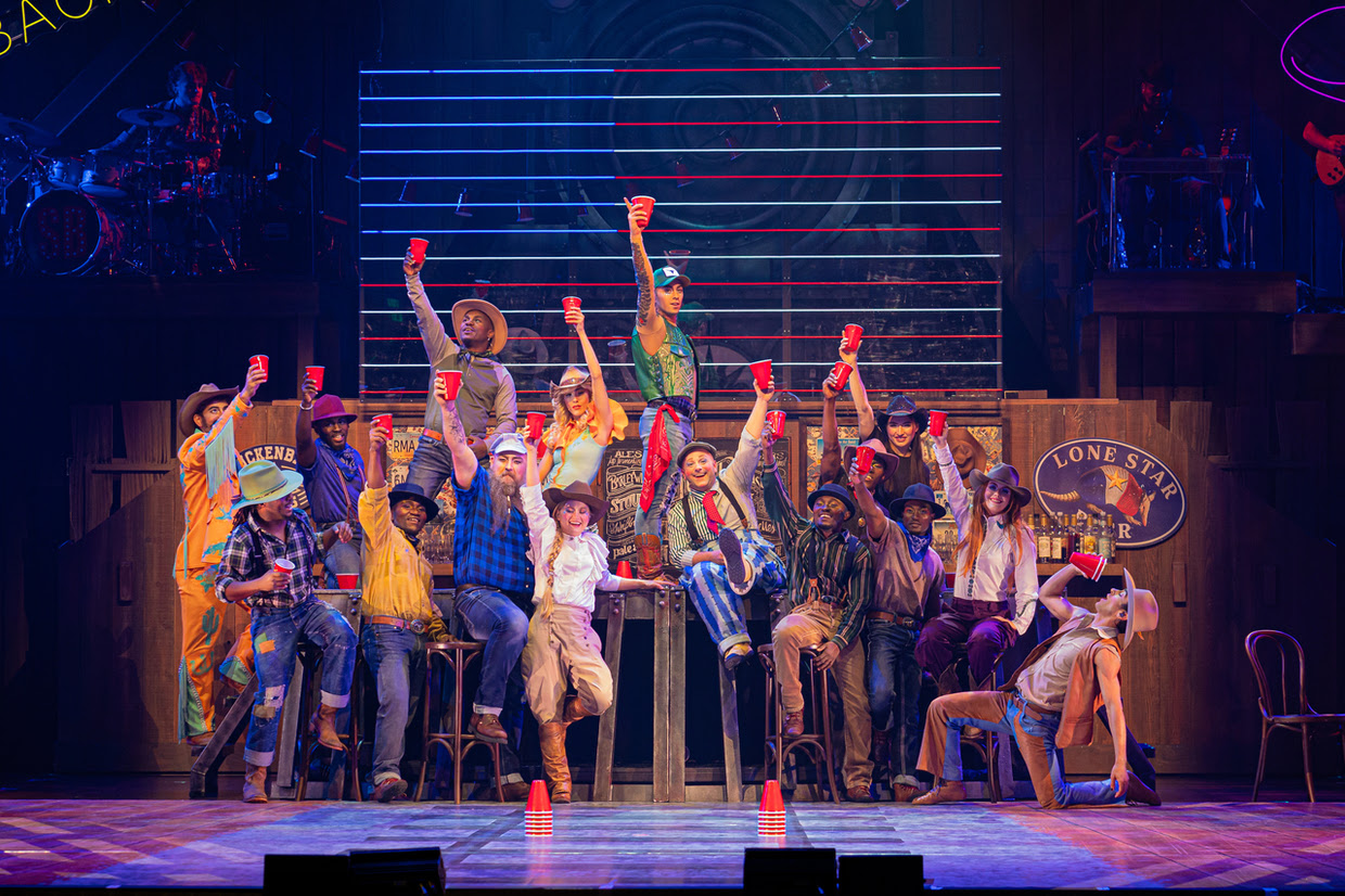 Cirque du Soleil Offers Sneak Peek of New Country-Themed Show ...