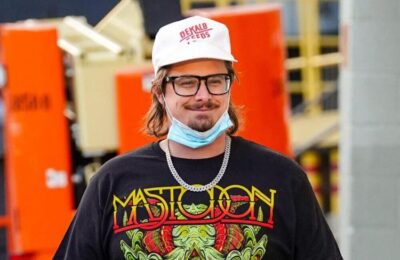 Country Crossover Artist Hardy Recovering After Tour Bus Crash